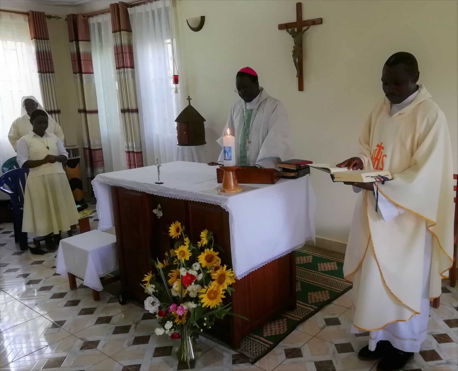 GRATITUDE. Approval for the opening of a Community and Formation House ...