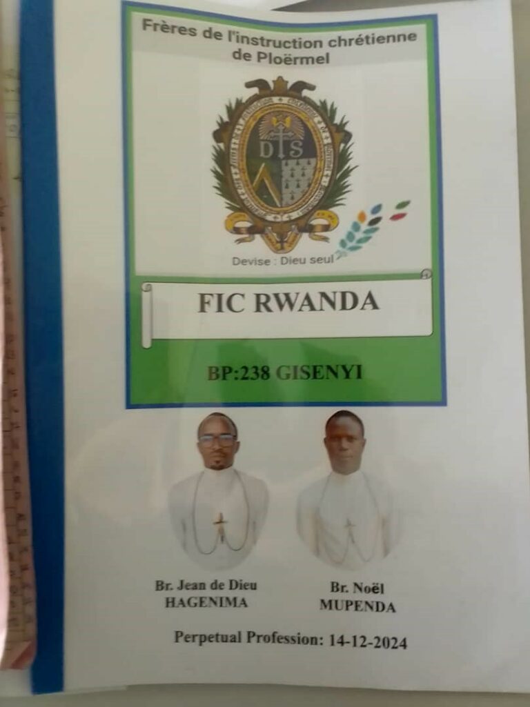RWANDA, Nyundo: 2 New Perpetually Professed Brothers - LaMennais.org